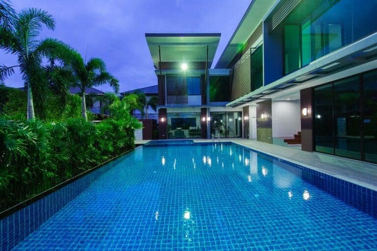 37 Pool Ideas For Your Backyard (PICTURES) - Love Home Designs