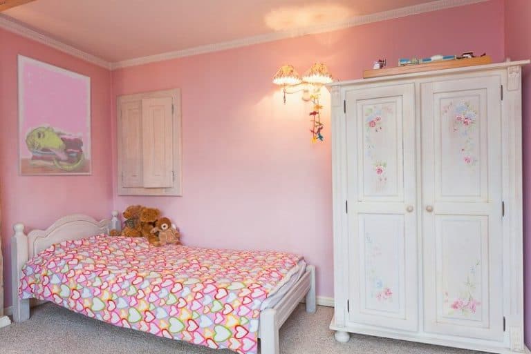 Uniquely Decorated Girls Bedrooms - Love Home Designs