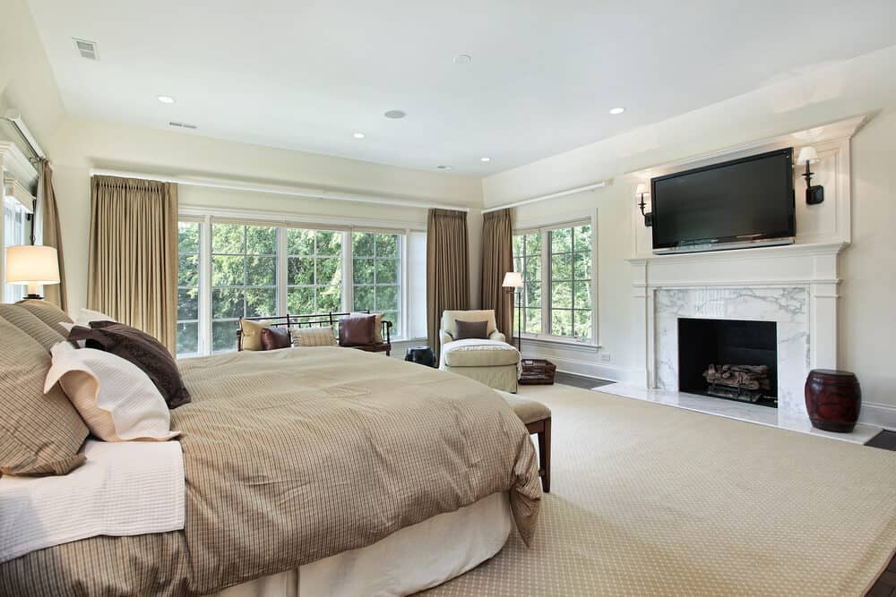 The Many Benefits Of Master Bedrooms With Fireplaces Love Home Designs