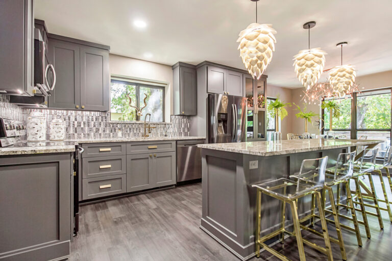 16 Wainscoting Kitchen Island Examples - Love Home Designs