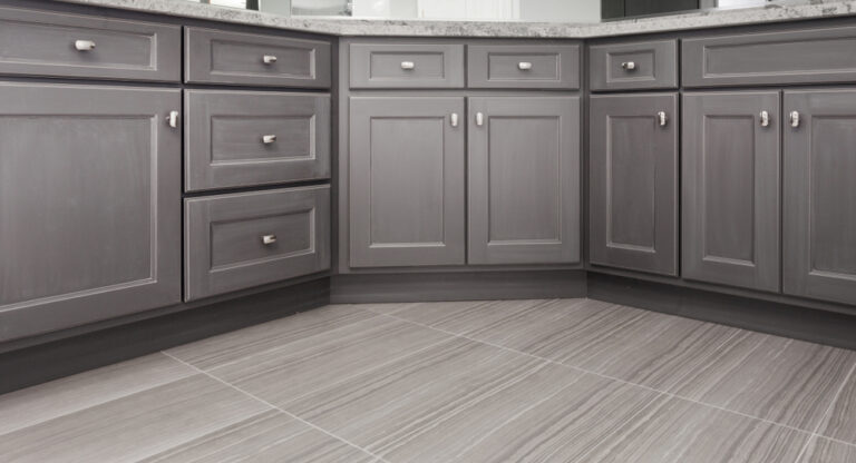 16 Wainscoting Kitchen Island Examples - Love Home Designs