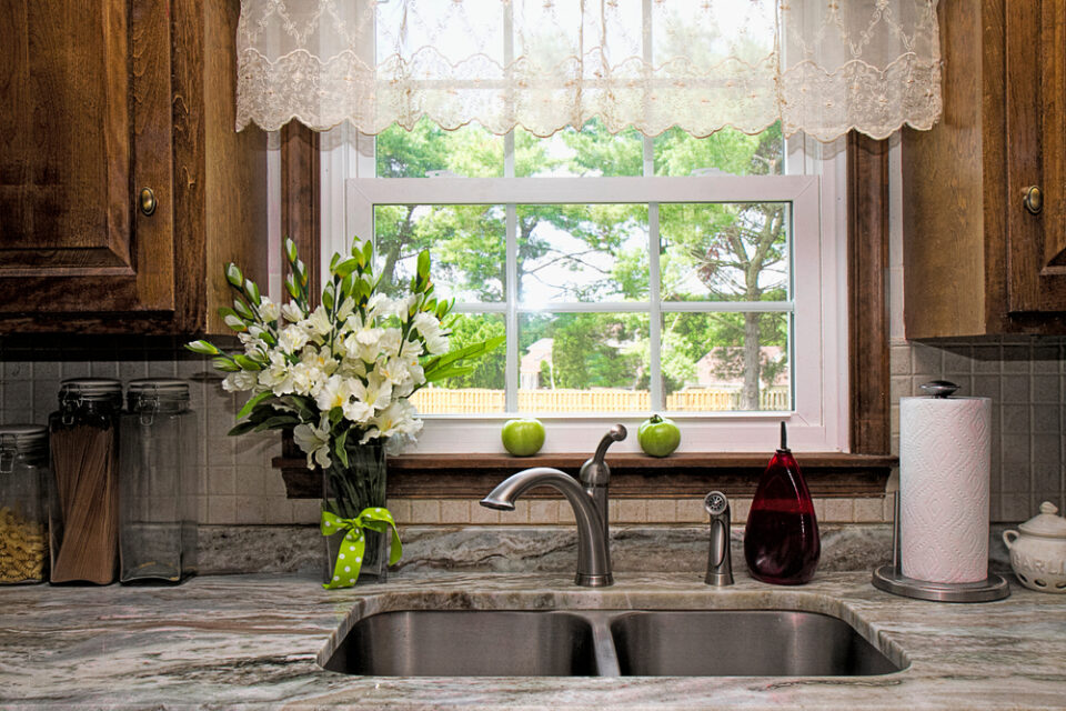 What is a Valance? - Love Home Designs