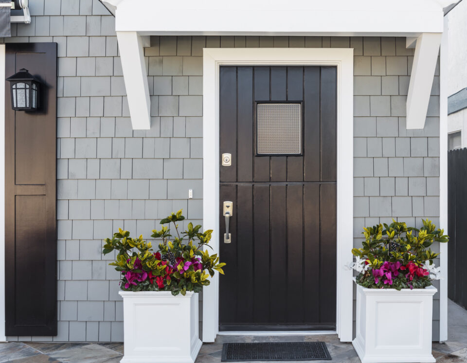 21 Modern Grey House Exterior Color Schemes