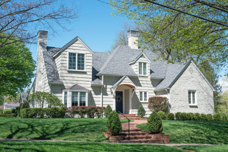 9 Gorgeous House Exterior Rock Ideas (Photos and More)
