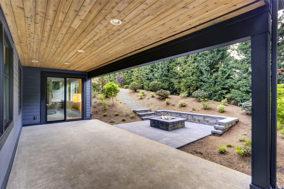 17 Beautiful House Exterior with Wood Accents (Pics and Ideas)