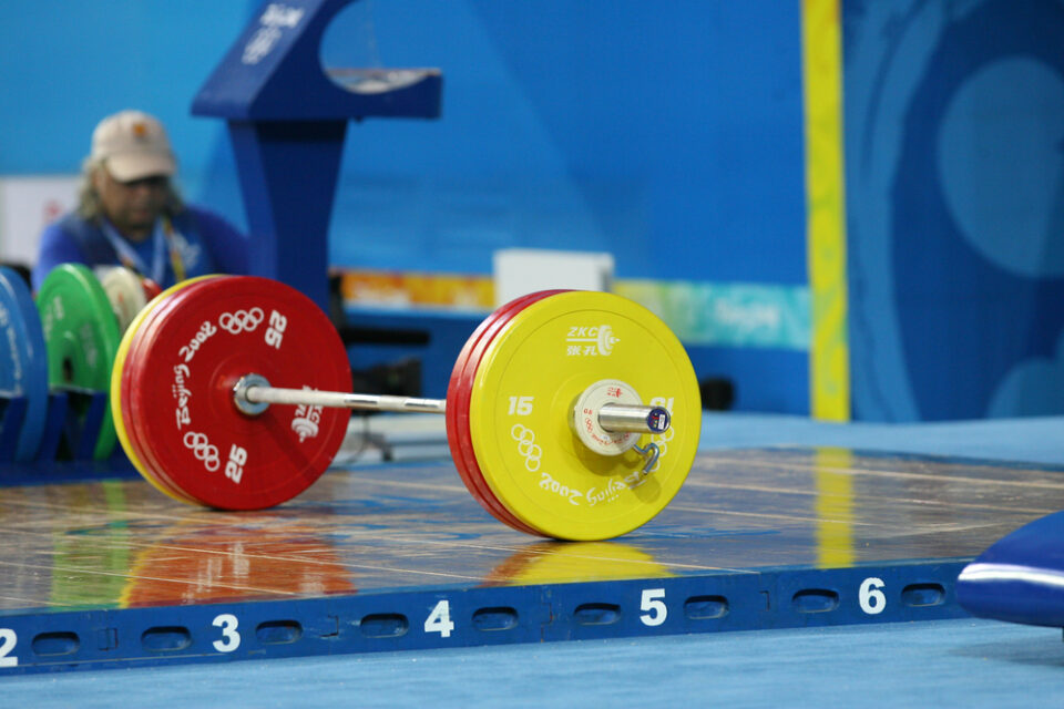 Are Olympic Bars Supposed to Spin? (A Helpful Information)